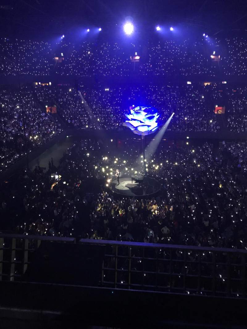 Ziggo Dome, section 204, row 1, seat 99 - Shawn Mendes