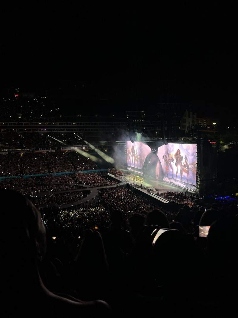 Beyoncé Concert & Tour Photos